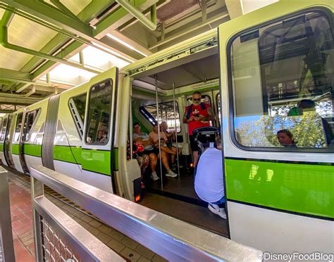 Walt Disney World Monorail Colors