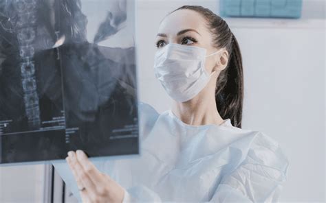 The 12 Telltale Signs Of A Broken Rib Symptoms You Shouldnt Ignore Page 2 Of 13