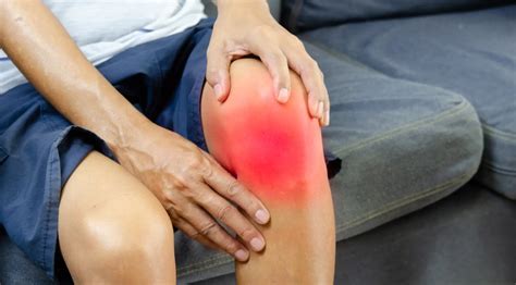 The Bodys Built In Alarm System What Knee Swelling Signals Without Words