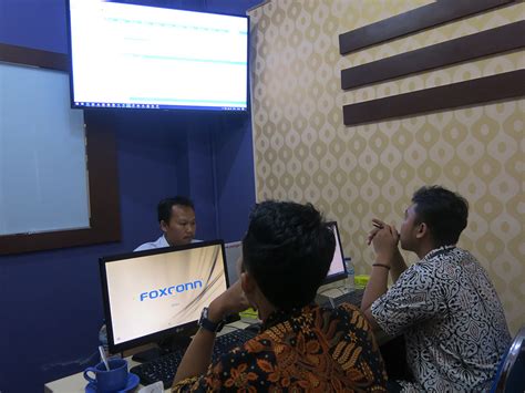 pelatihan database mysql dari dinas perpustakaan dan kearsipan kota