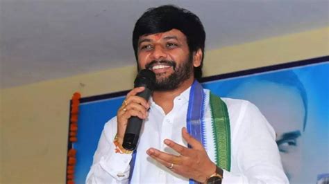 వైసీపీ మాజీ ఎమ్మెల్యే అదీప్ రాజు ఆత్మహత్యాయత్నం అసలేం జరుగుతుందంటే