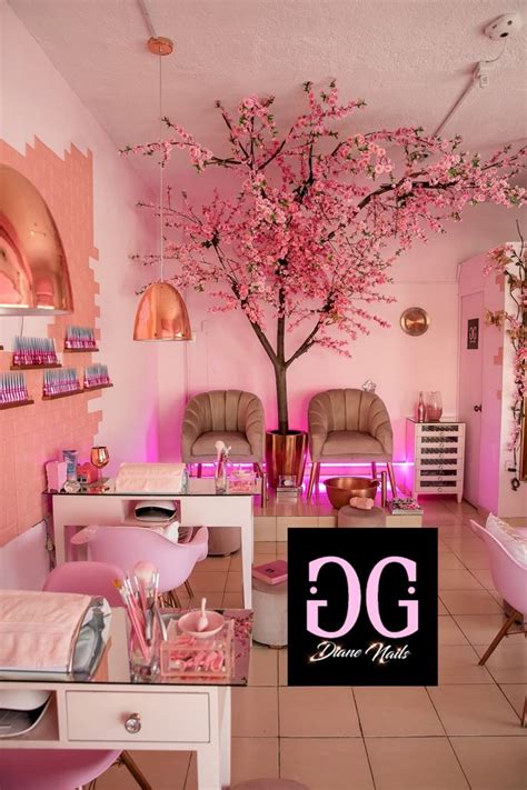 Salón De Uñas Beauty Salon Decor Nail Salon Interior Design Nail