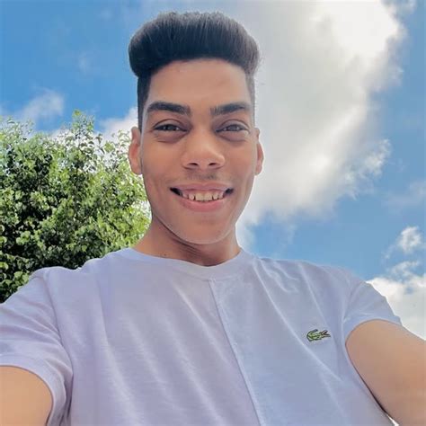 𝐄𝐋𝐌𝐎𝟓🧠 El Mo5 • Threads Say More