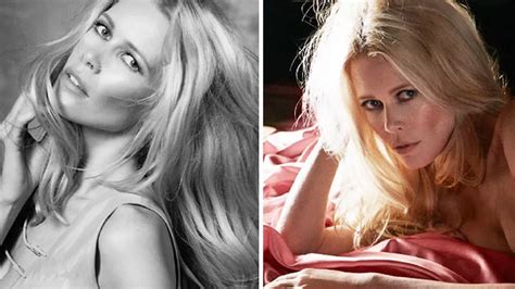 Claudia Schiffer Shows Off Her Incredible Body As She Poses In Lingerie