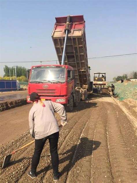 路基级配碎石 混合 配比 大山谷图库