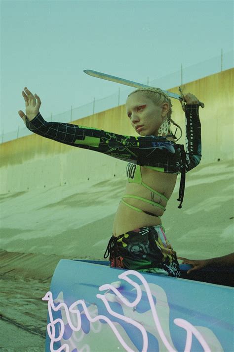 Ginger Q On Her Fierce Feminist Moving Sculpture Cabroncita Paper