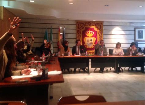 Ayuntamiento de Punta Umbría El Pleno de Punta Umbría aprueba por unanimidad la reducción del