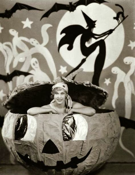 Hallow Holics Anonymous Halloween Hotties Vintage Pinups For October