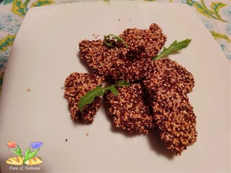Petto Di Pollo Impanato Con Quinoa Pane Tulipani