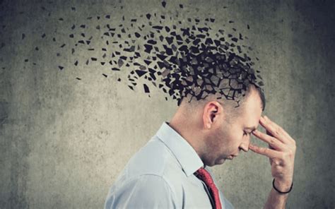 Understanding The Early Warning Signs Of Cognitive Decline And How To