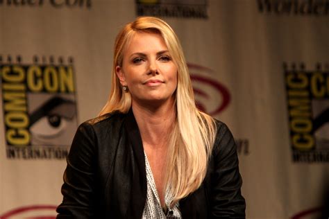 Arrested Development Charlize Theron Rivela Dopo Loscar Ne Avevo