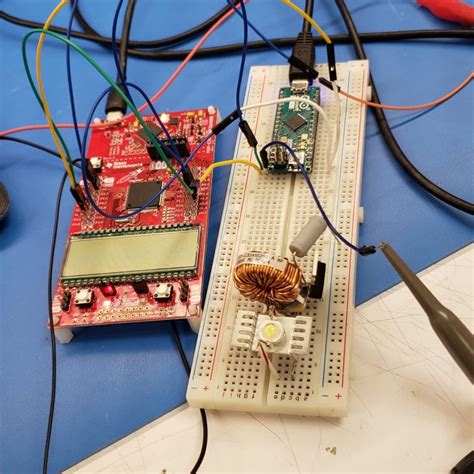 A Simple Constant Current Led Driver With Digital Feedback And Control