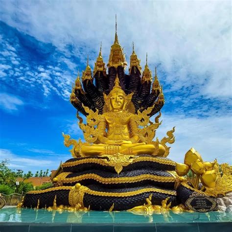 พระพุทธมหาจักรพรรดิมงคลธรรม ณ วัดป่ามงคลธรรม จ สกลนคร Sakhon Nakhon