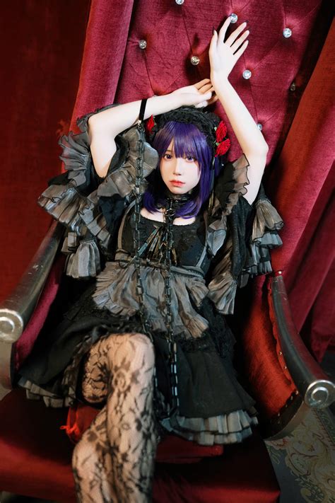 [艺图语] 2023 05 08 更衣人偶坠入爱河 贰加六 微图坊