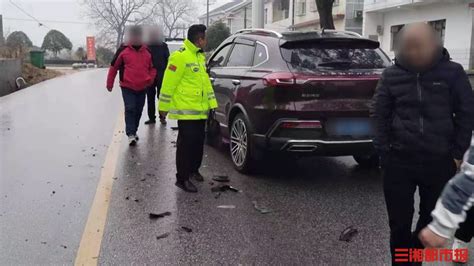 小车借用对向车道盲目超车，撞了 城事 新湖南