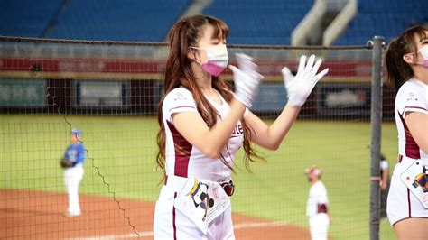 211007 桃園棒球場 富邦悍將 Vs 樂天桃猿 Rakuten Girls樂天女孩 曲羿 林澤彬應援 Youtube