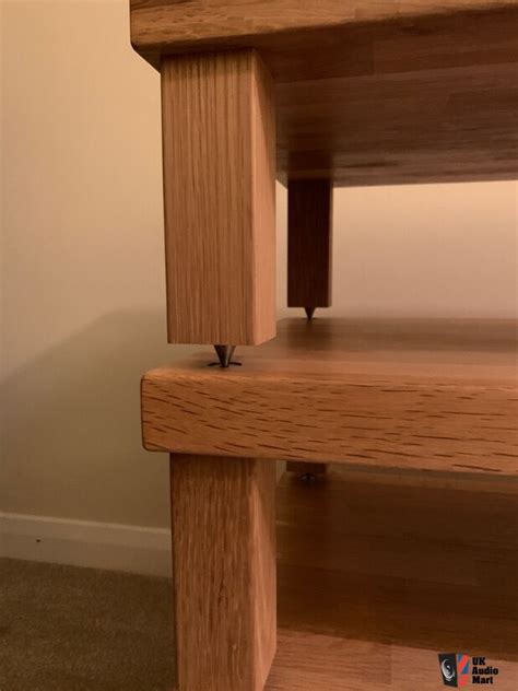 Hi Fi Racks Podium Xl 4 Tier Oak Photo 3572563 Uk Audio Mart