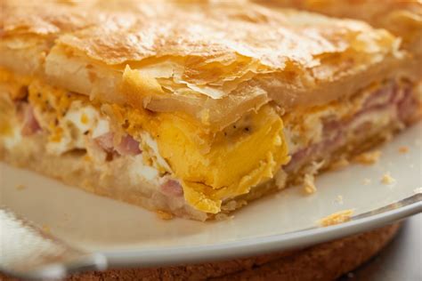 Ultimate Egg Bacon And Leek Pie A Mouthwatering Recipe