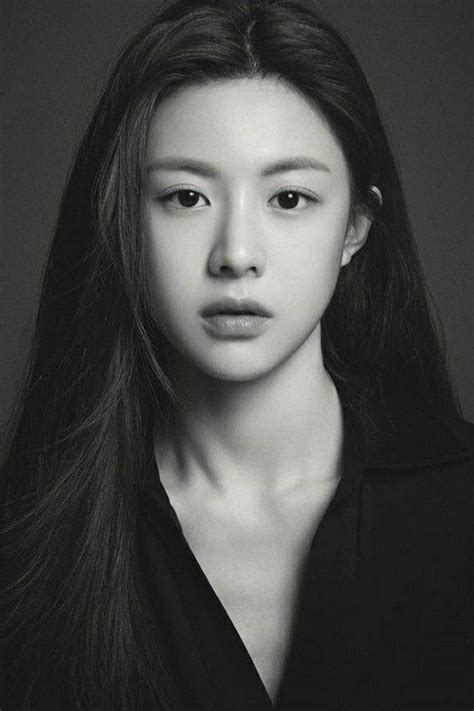 Pin Oleh Kdramas Kqueens Di Go Yoon Jung Fotografi Potret Gambar