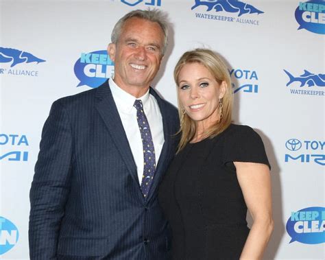 Robert F Kennedy Jr Told Olivia Nuzzi He Wanted To Impregnate Her