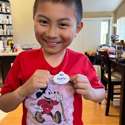 New Style Cast Member Pin Custom Disney Pin Disney Pin Cm 50th Anniversary Pin Cruise Pin