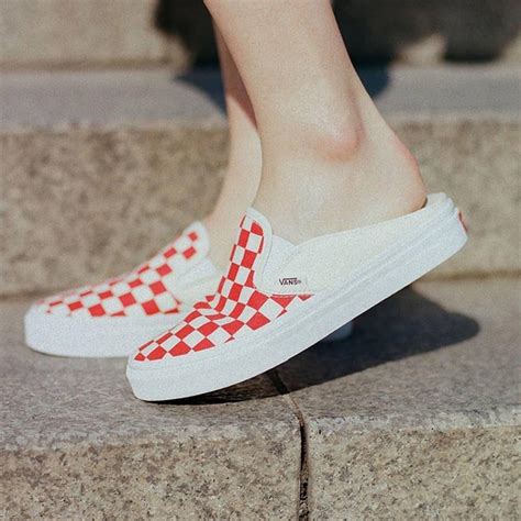 Vans Mule Key Shoes Làm Chao đảo Cộng đồng Thời Trang