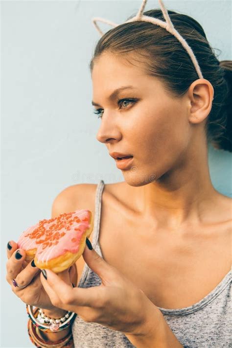Brunette Lady Eat Sweet Heart Shaped Donut Stock Image Image Of