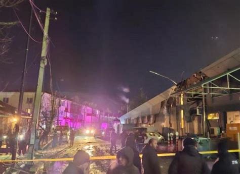 ცოტა ხნის წინ ახალციხეში მაღაზია აფეთქდა რა ხდება ადგილზე და