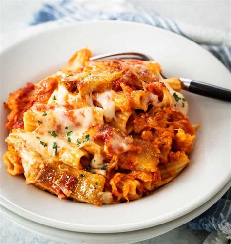 Easy Chicken Parmesan Casserole With Pasta Artofit Easy Chicken Parmesan Casserole With Pasta Artofit
