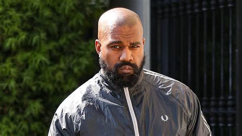 Kanye West Announces ‘yeezy Porn Amid Reports Of Adult Film Company 🤮😖