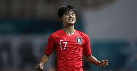 이승우 세리에a 떠나 벨기에 리그 도전 전망베트남 메시 콩푸엉과 한솥밥