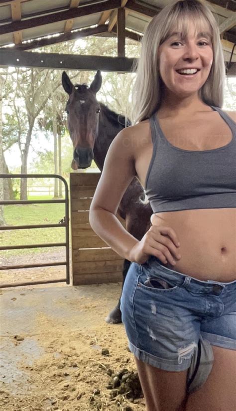 Horsing Around R Farmgirls