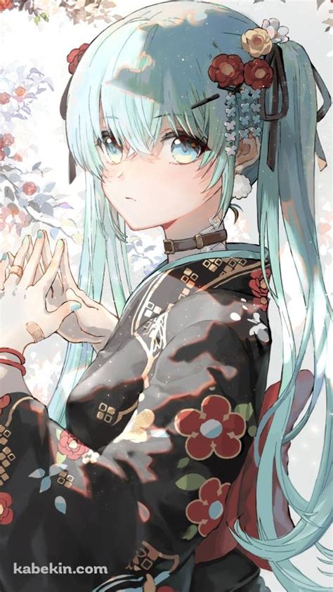 花柄模様の黒い着物を着て両手を合わせる綺麗な初音ミク ボカロ ボーカロイドのandroid用のスマホ壁紙540 X 960 壁紙キングダム