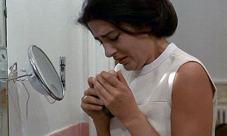 Irene Papas Čsfdcz