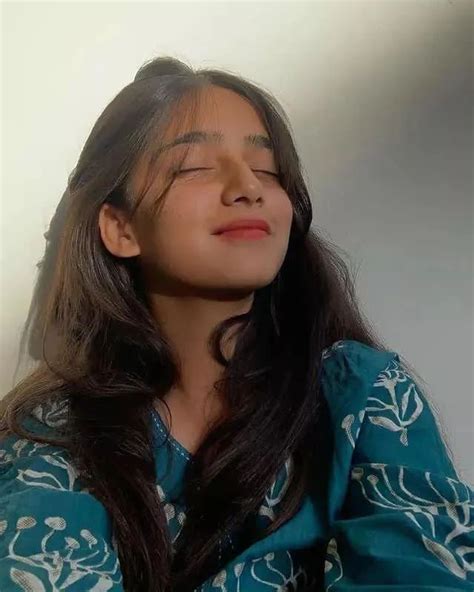 Hiii Aap Single Ho Kiya🙃 Me Bhi Single Hu 🤗 I Need A Bf 💞