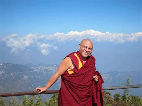 ЖАДО РИНБҮҮЧИ БАГШИЙН СУРГААЛААС Гэгээрлийн Суурь