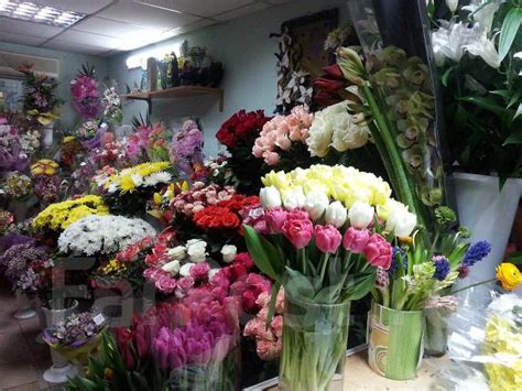 Цветы букеты лилии герберы орхидеи, новый, в наличии во Владивостоке