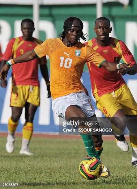 Yao Gervais Kouassi Gervinho Photos And Premium High Res Pictures