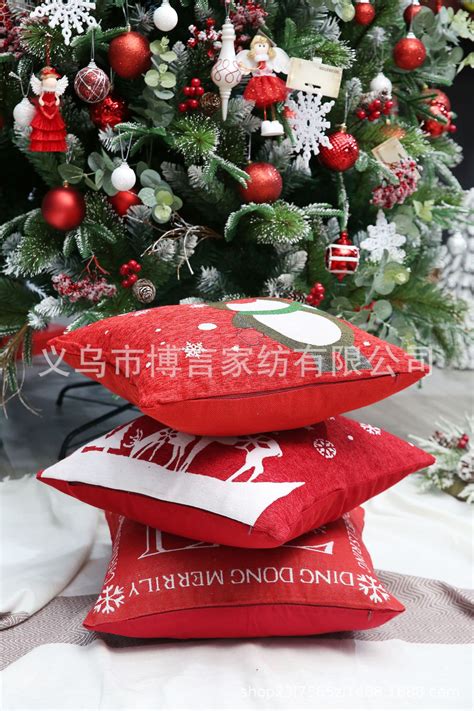 新款 亚马逊跨境麋鹿NOEL抱枕雪人靠枕绒布刺绣圣诞抱枕套 阿里巴巴