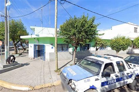 Comisaría de La Tablada Familiares reclaman por los policias detenidos