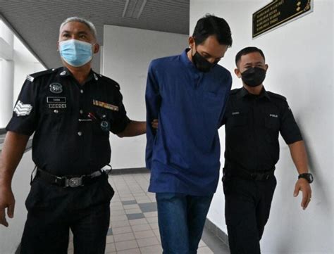 Keldai Akaun Didenda RM4 000 Utusan Malaysia