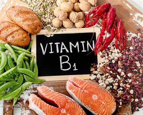 ทำความรู้จักวิตามินบีรวม Vitamin B Complex มีประโยชน์อย่างไร สำคัญกับ