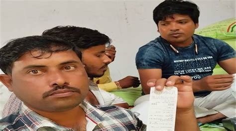 किसानों ने कहा टोकन से खाद वितरण से समय की बचत हुई
