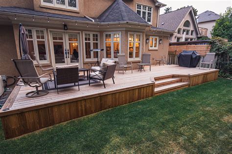 Custom Lunawood Deck With Angled Stairs Design