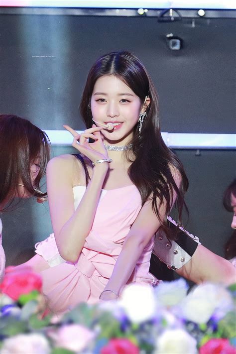 [잡담] 장원영 인스티즈 Instiz 연예 카테고리
