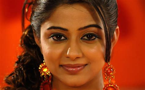 Wallpaper India Priyamani Hot Southindian Actress Hq Wallpapers