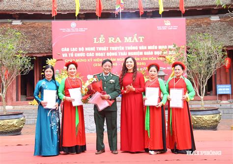 Ra Mắt Câu Lạc Bộ Nghệ Thuật Truyền Thống Văn Miếu Mao Điền