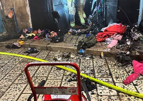 שריפה פרצה בחנות בגדים בעכו העתיקה לא דווח על נפגעים