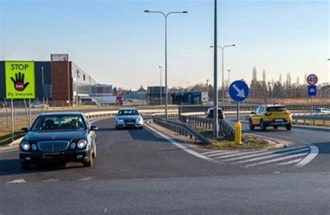 GDDKiA zbiera opinie o tablicach STOP Zły kierunek Rynek Infrastruktury