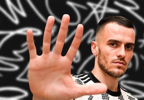 Injuries Force Allegri To Rely On One Of His New Signings All
